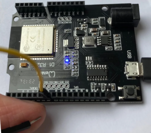 Wemos D1 R32 Board im Arduino-Format - Projekte für Arduino und ESP32-Mikrocontroller